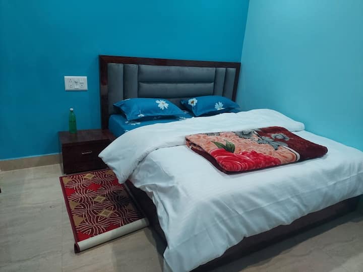 Hotel Surya Palace - Guptkashi