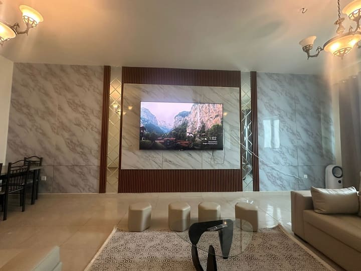 Big 3 Bedrooms+maid Room
ثلاثة غرف - Sharjah