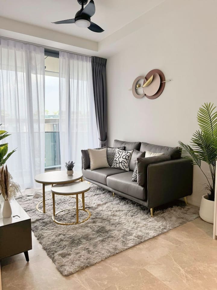 Beautiful And Cosy, Near Mrt! - Tampines