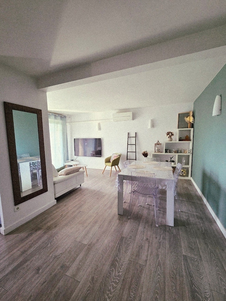 Charmant Appartement Ensoleillé Pour 2 Personnes - Ajaccio