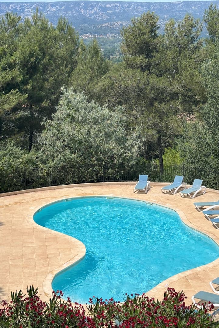 Maison 3 Ch. Climatisée - Piscine, Luberon & Golf - Mallemort