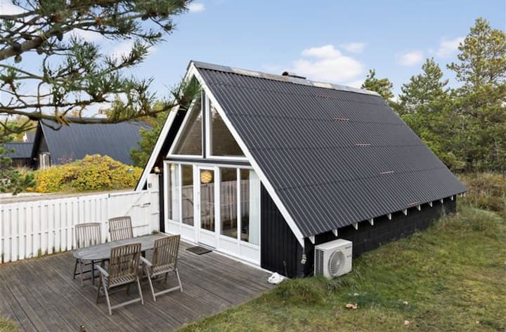 Fantastisk Hjerterum Tæt På Smuk Natur/vorupør By. - Denmark
