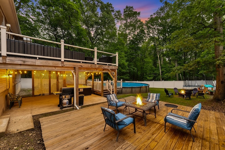 Gorgeous 4br With Pool, Sauna, Hot Tub & Game Room - Stroudsburg, PA