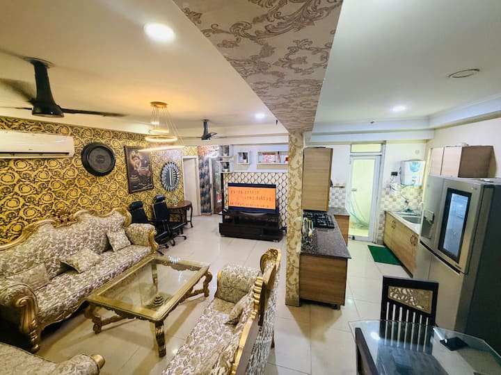 3bhk Apartment| Gaur City2| Noida| Expomart - Ghaziabad