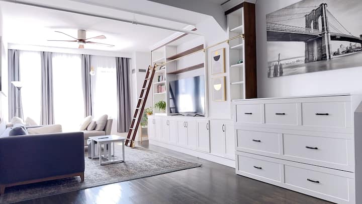 Chic Large 3br/2ba Apt | Downtown Xing | Location! - North End - Boston