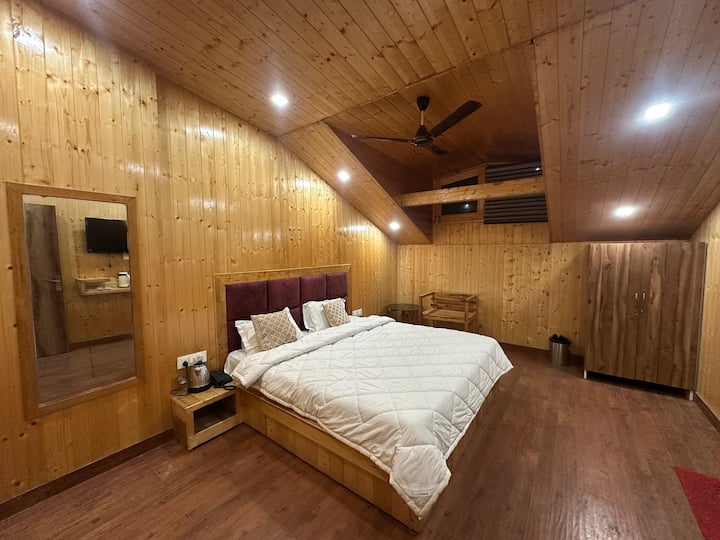 Wooden Hut Rooms - Dalhousie