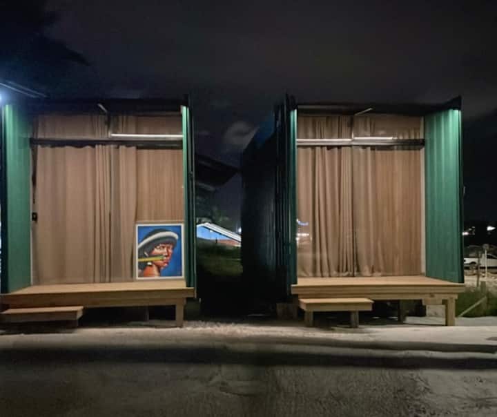 Casa Container Villa Ararybó. - Porto Belo