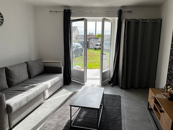 Studio Avec Jardin Terrasse Et Parking Gratuit - Caen