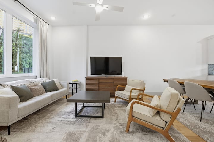 New Northshore Townhome: Your Trails + City Stay - Nickajack Lake, TN