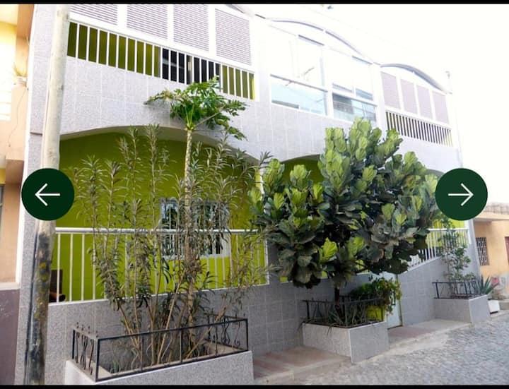 Maison Kriola – Authenticité & Calme T7 - Praia