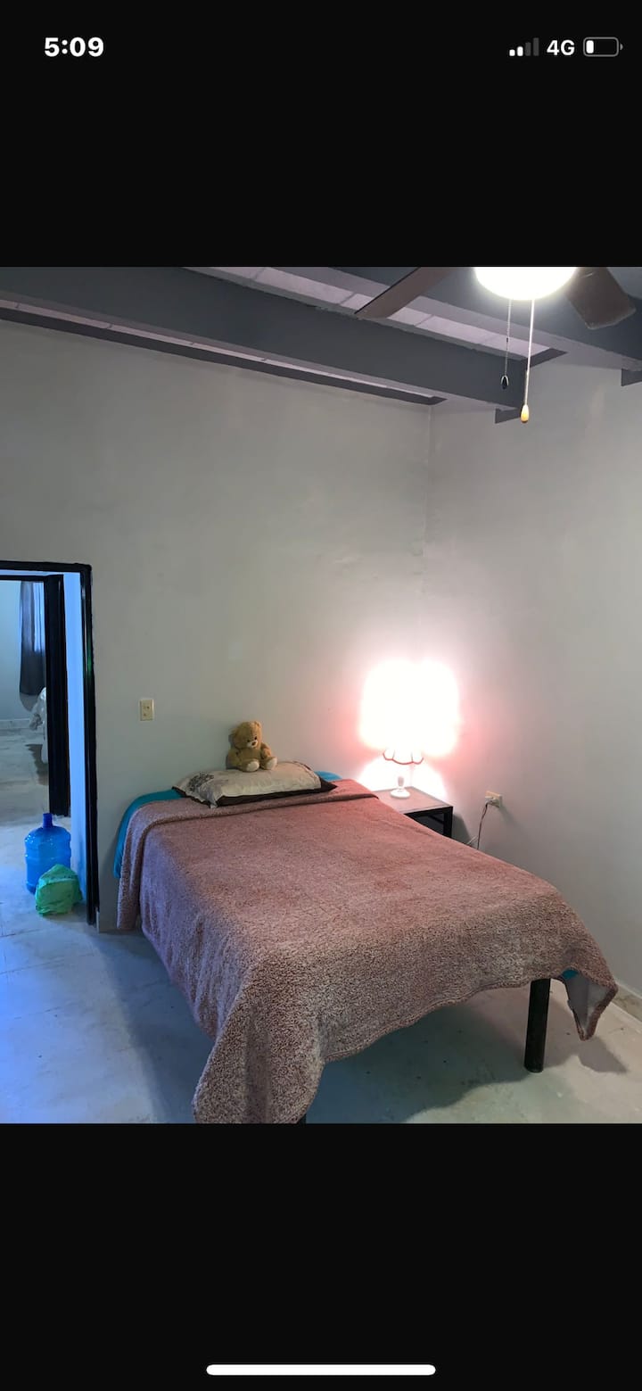 Mi Hogar Es Tu Hogar - Álamos