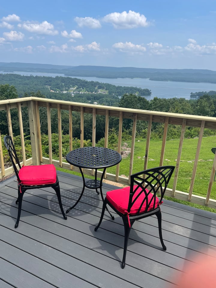 The Hideaway Lake View Villa - Cathedral Caverns State Park, Woodville