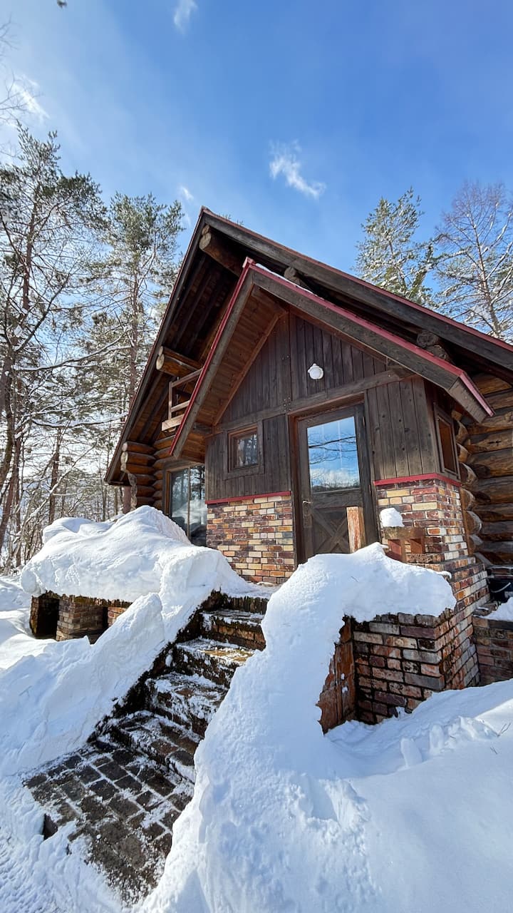 Hakuba Garden Log / Bbqテラスのある本格ハンドカットログで過ごす白馬の休日 - Hakuba