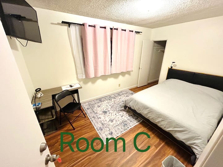 Cozy Room By Lax And Green-line - Culver City, CA