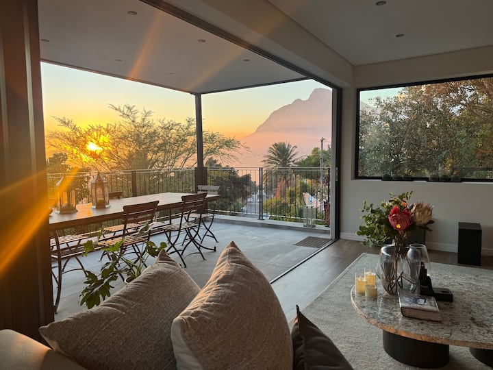 Lux Villa - Pool, Sauna, Cold Plunge & Epic Views. - Cape Town
