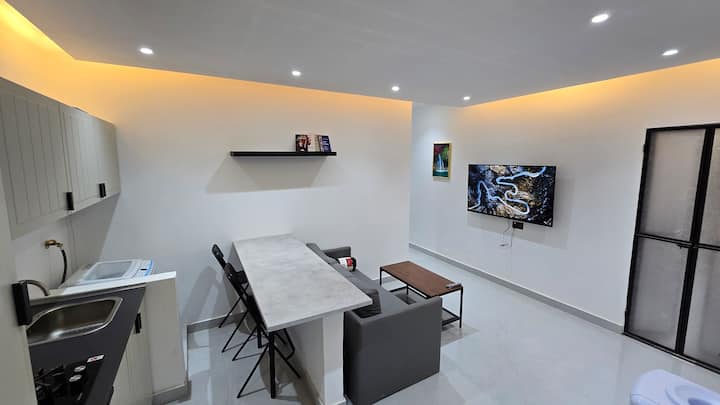 Oasis Moods 2b  Connectable To 2a - Al Ain