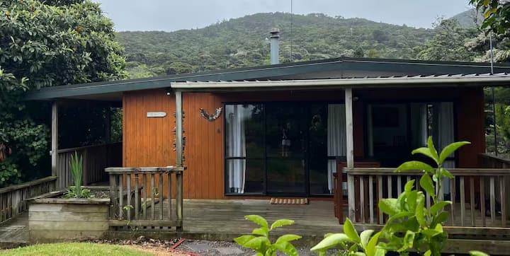 Mokoroa Retreat - Coromandel