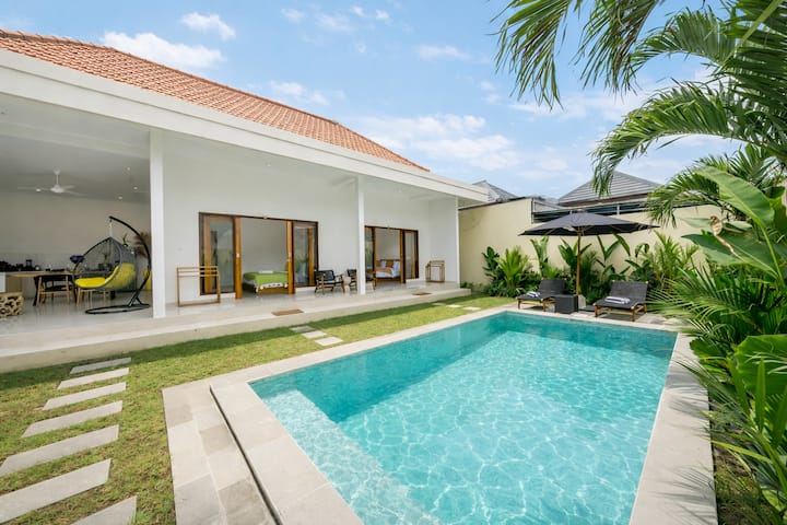 Brand New Stylish Villa, Huge Pool, Near The Beach - Indonésie