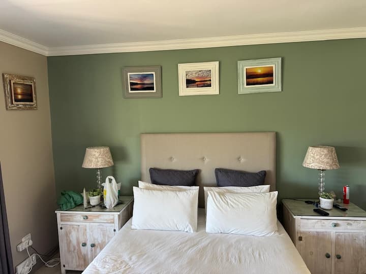Feel Like Honeymooners Again! - Sedgefield