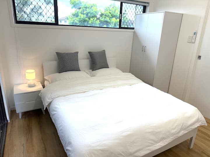 New-seperate Studio In Sunnybankhills - Brisbane