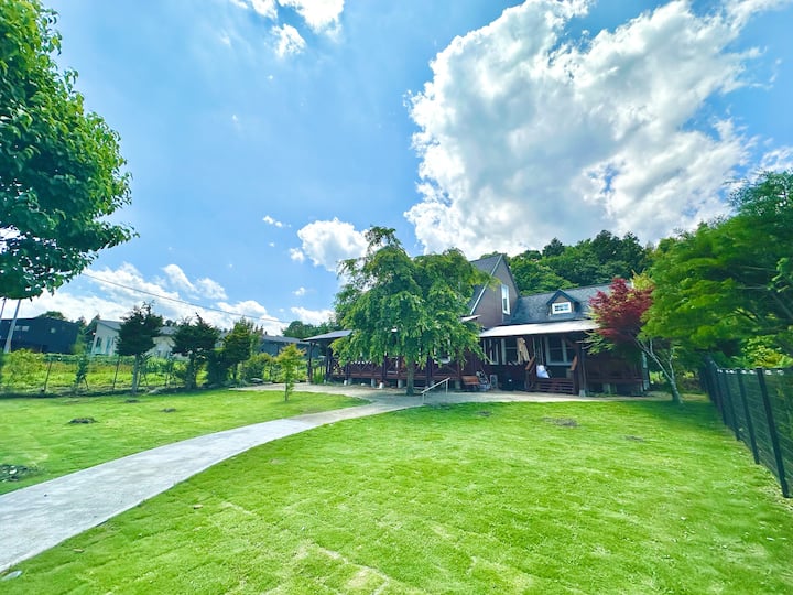 那須の山並み一望ヴィラ/田園の中で過ごすわんちゃんとの休日/プライベートドッグランとガーデンBbq - 那須町