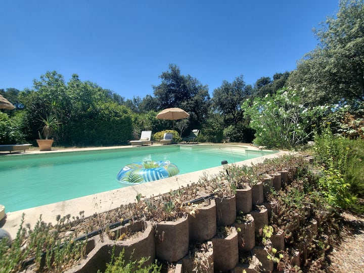 La Bonne Adresse De Provence - Grand Gite Jacuzzi - Miramas