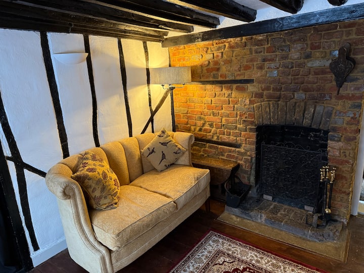 Back Door Cottage - St Albans