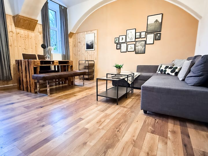 Vienna River & Vintage-top Location Apartment For7 - Vienna