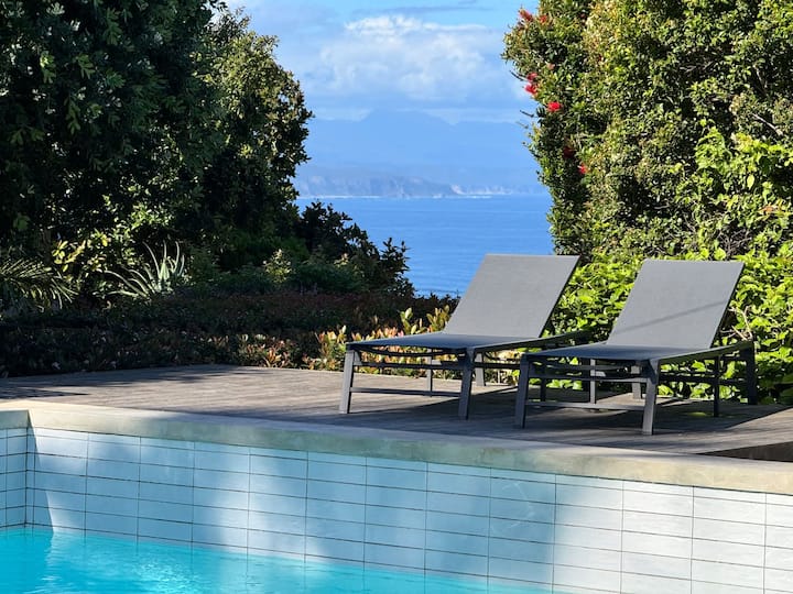 Secret Garden Villa | 3bd W/ Pool & Ocean Peek - Plettenberg Bay