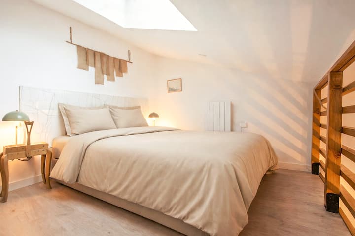 Le Soyeux – Gare Roanne • Parking Privé - Roanne