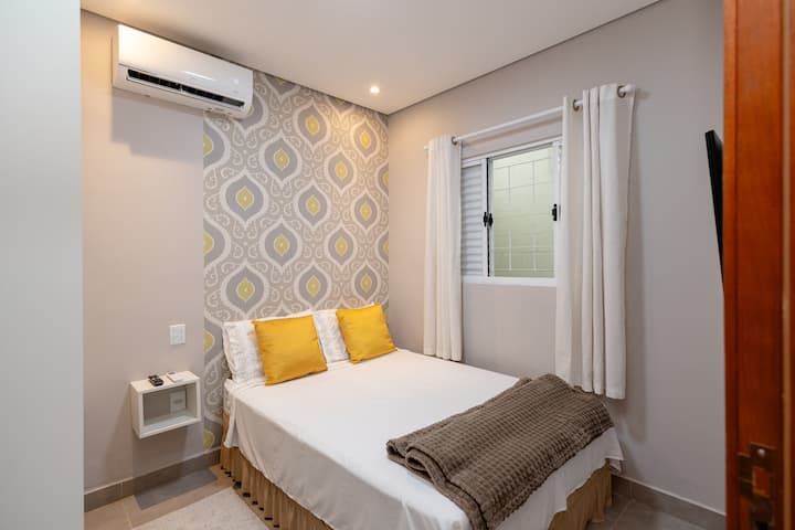 Apto 1 Dormitorio + A/c + Garagem (B) - Várzea Grande