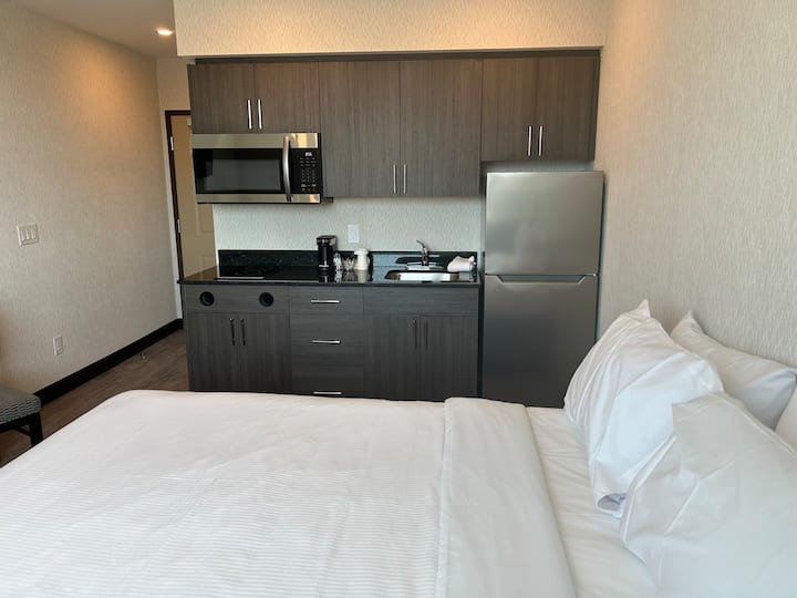 Guest Suite In Niagara, Private 1 Bed+ 1 Bath* - Niagara Falls
