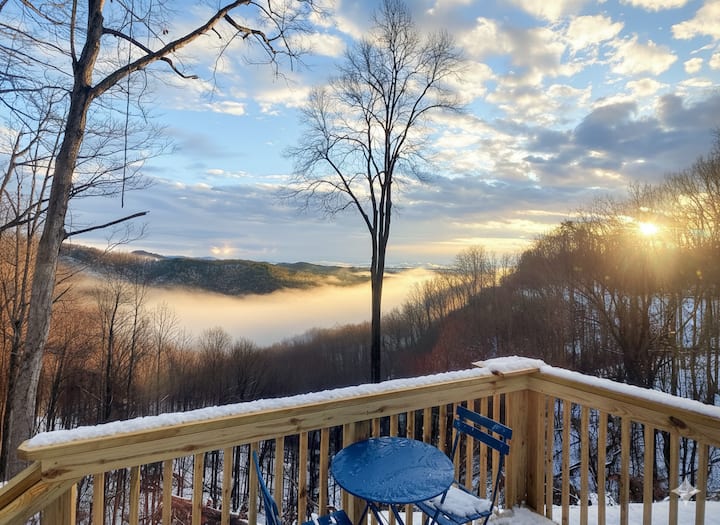 Southern Cross: A Crossroads For Rest & Adventure - Mountain Rest, SC