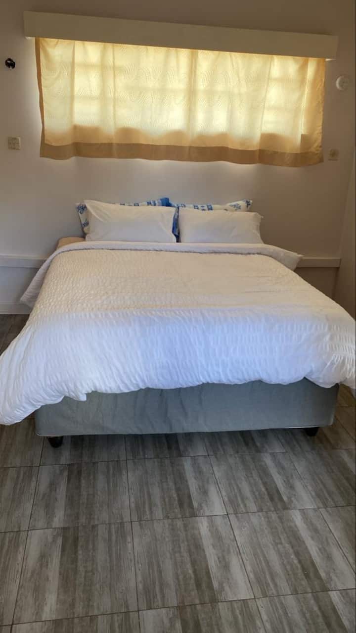 Cottage Near Rg Mugabe Airport - Harare