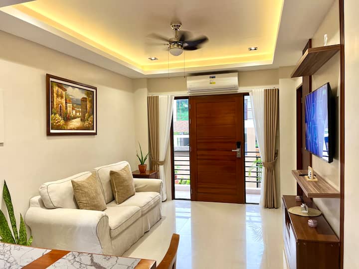 4br Spacious Cocoon:near Beach/infltable/sbma+pool - Subic