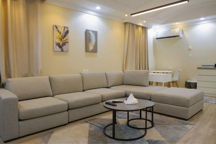 استديو جميل من غرفه وصاله - Makkah