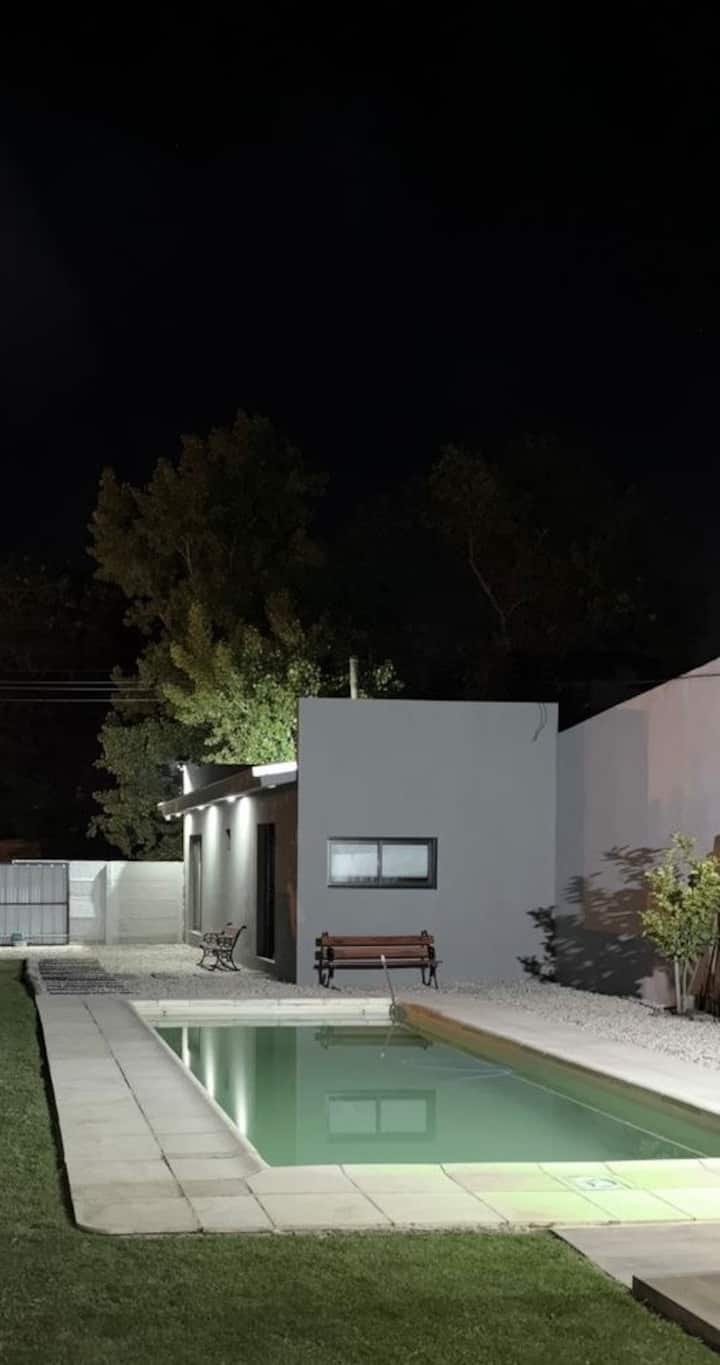 Casa En Zona Parque A 700 Metros De La Playa - Necochea