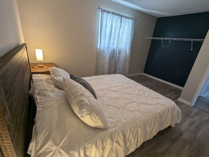 Brand New Private Room - Barrie