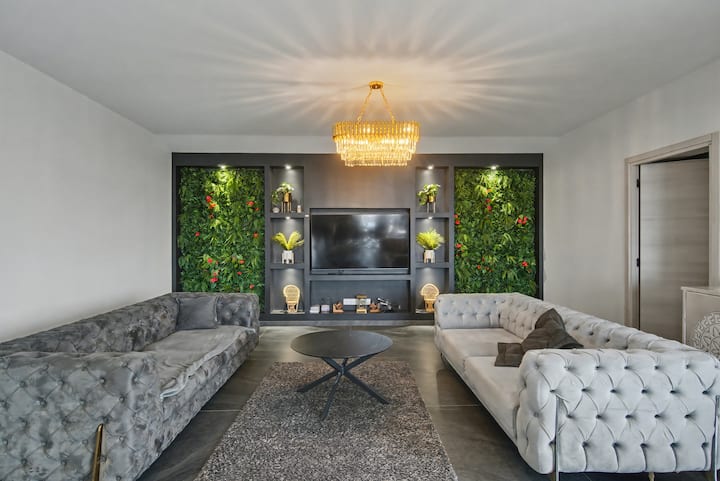 Le Belvédère Du Nivolet – Vue Belledonne - Lac d'Aiguebelette