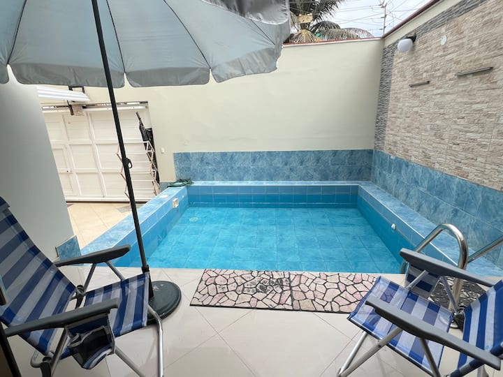Acogedor Hospedaje En Hco C/baño Priv. Y Piscina - Huanchaco