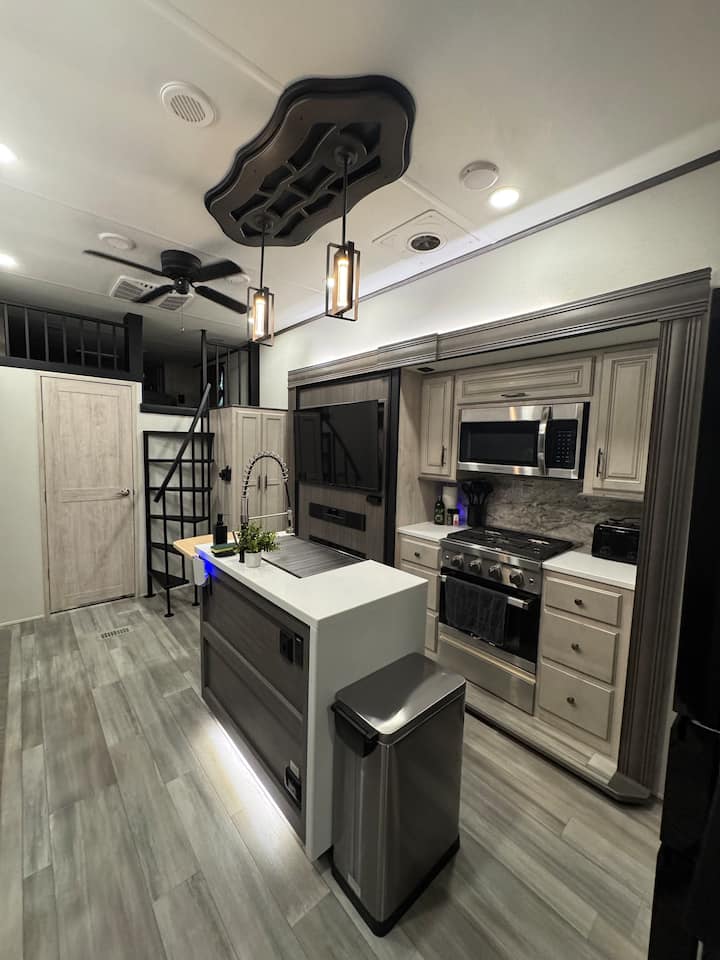 Red Barn Escape - 
Tranquility - Houston, TX