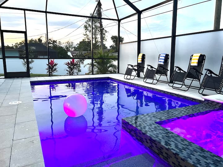 New Home,heated Pool,jacuzzi,two Kitchens,ev Char - Venice Beach, FL