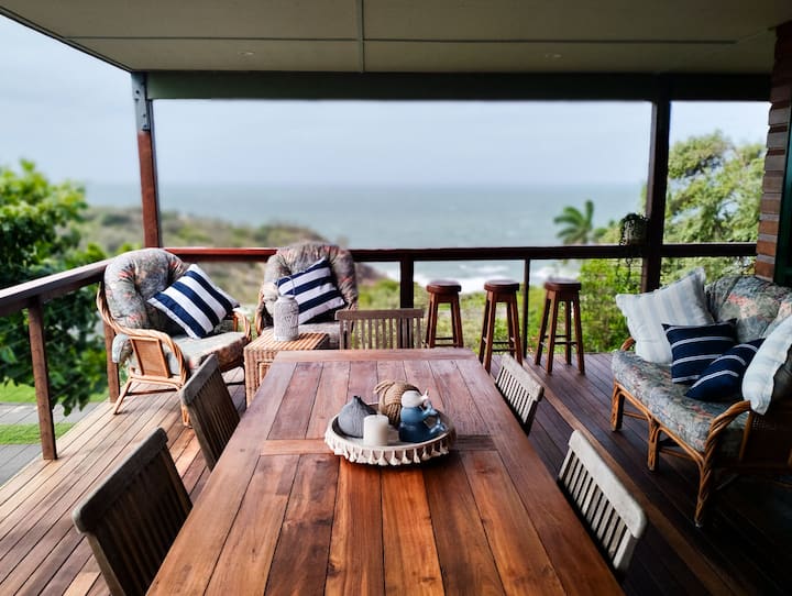 Outstanding Ocean Views In 1770 - Seventeen Seventy