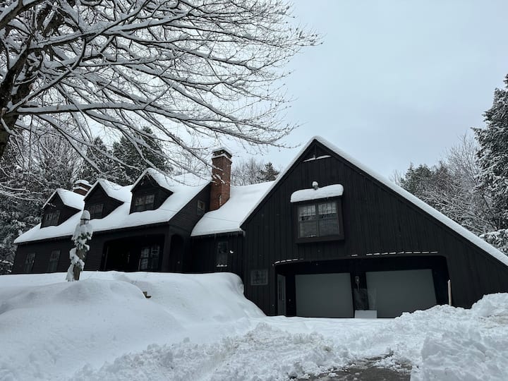 Family Friendly Ski Lodge - Killington, VT