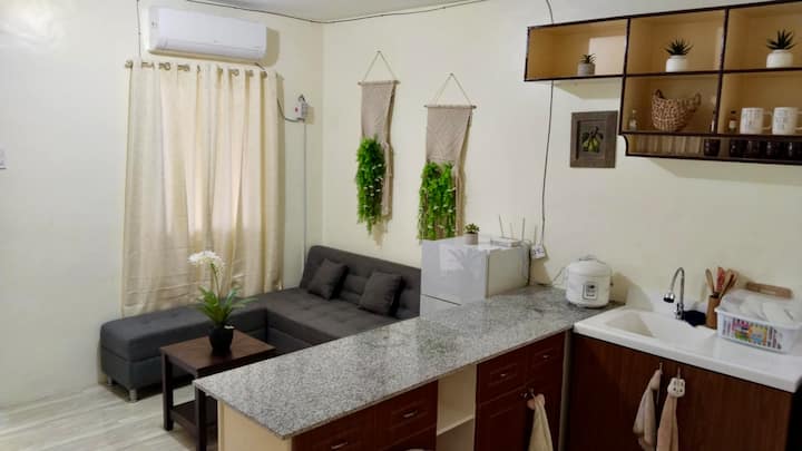 Pabdig’s Townhouse - Panglao