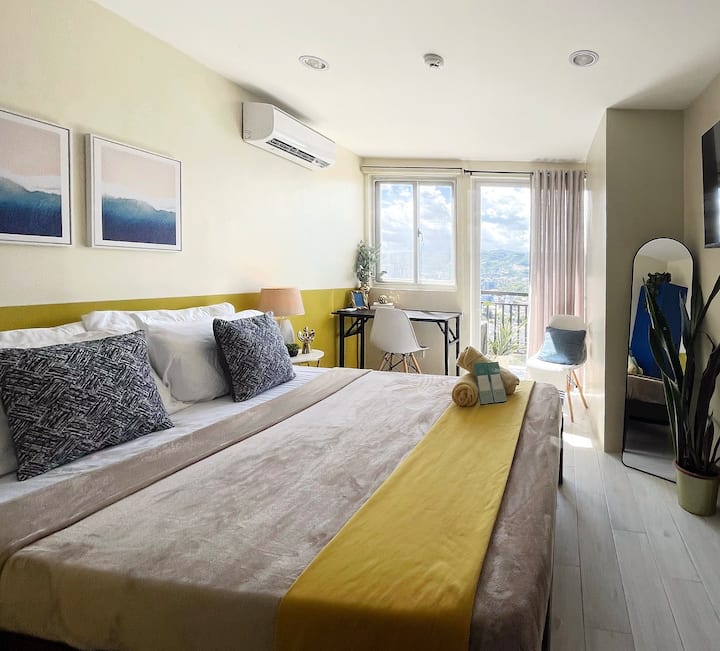 Condo With Balcony Near Ayala Center- 300mbps Wifi - Cebu City