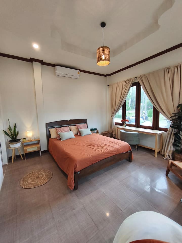 Front Beach Cozy House - Ko Pha Ngan