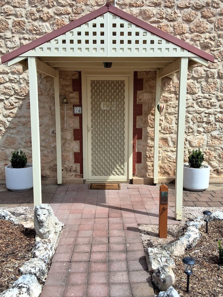 Pepper Tree Villa - Wallaroo