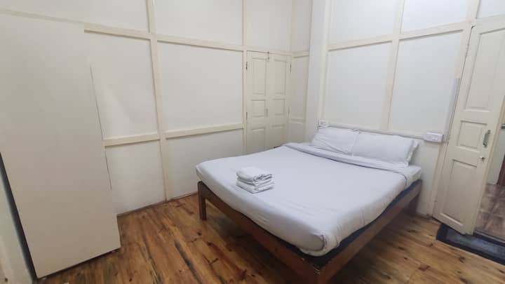 Bee Hive Dew Drop 1bhk - Shillong