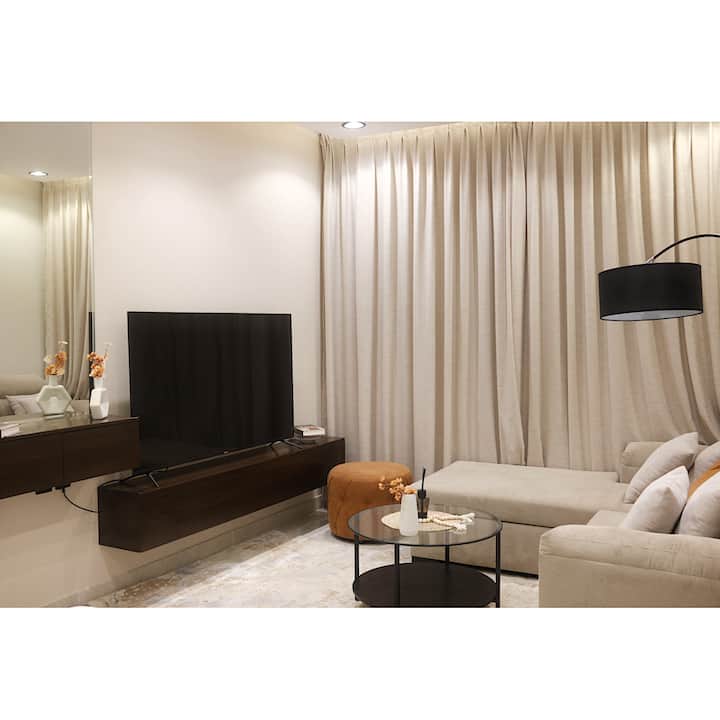 Elegant, Spacious Studio In A Central Location. - Riyadh